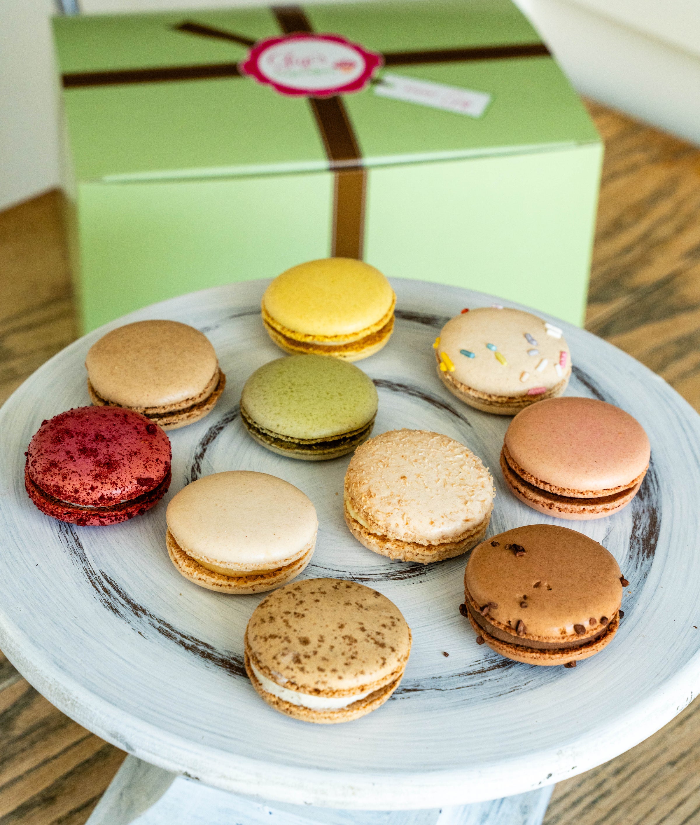 Cupcakes, Cakes & More! Order Online for Pickup & Delivery | Gigi's ...